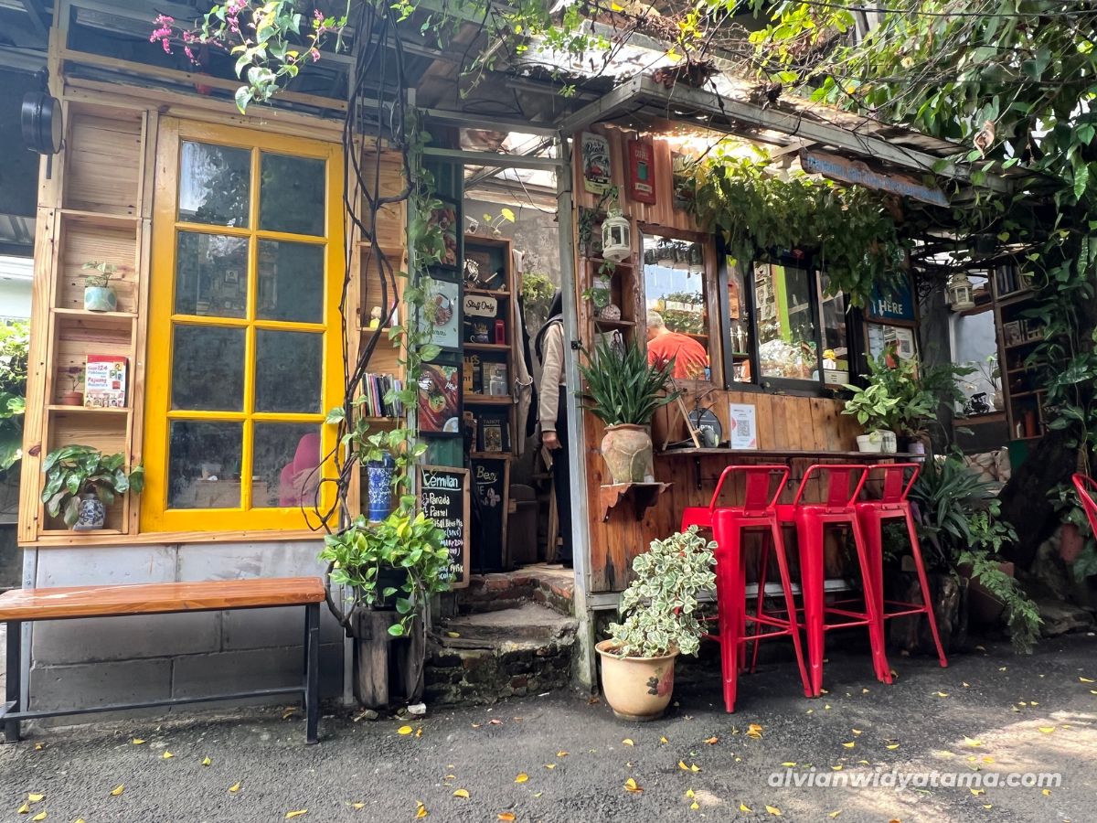 Membumi Kopi: Kedai Kopi Hidden Gem di Cipete - Jurnal Alvi